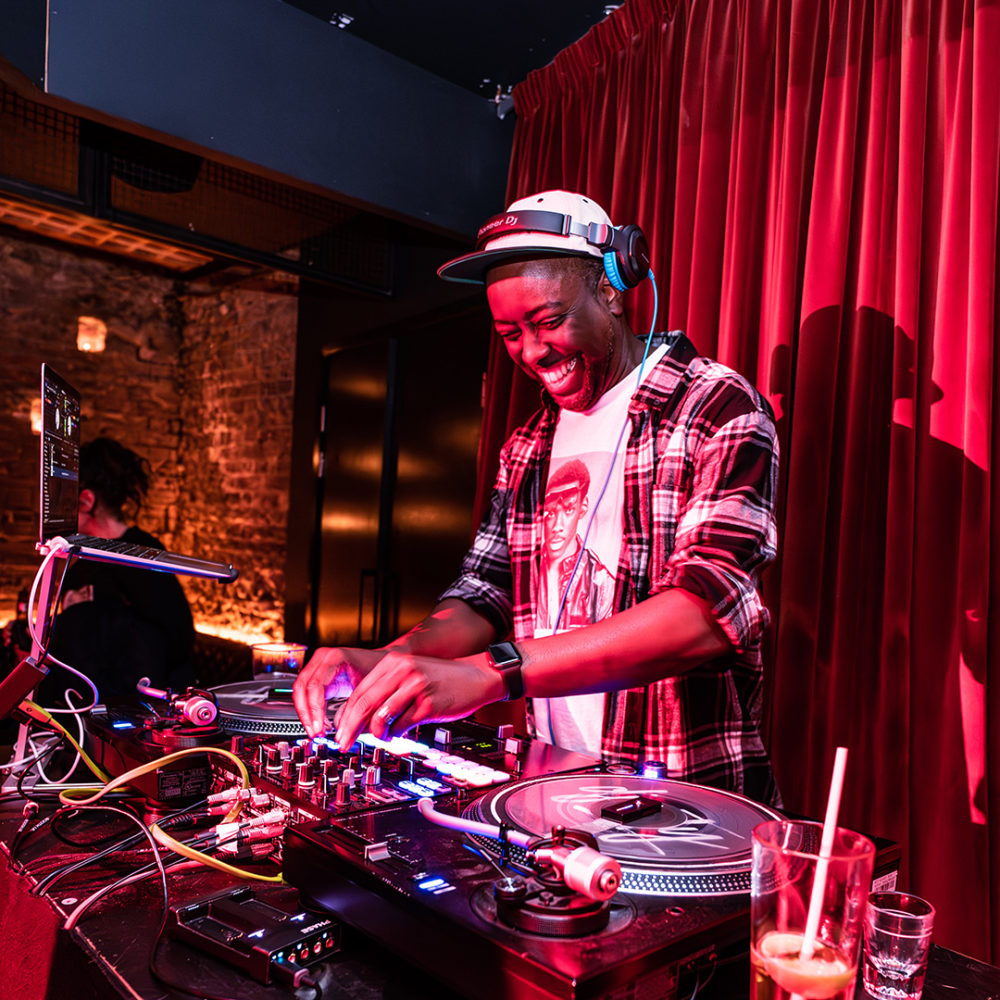 Live Music Monument - What's On - Eastcheap Records